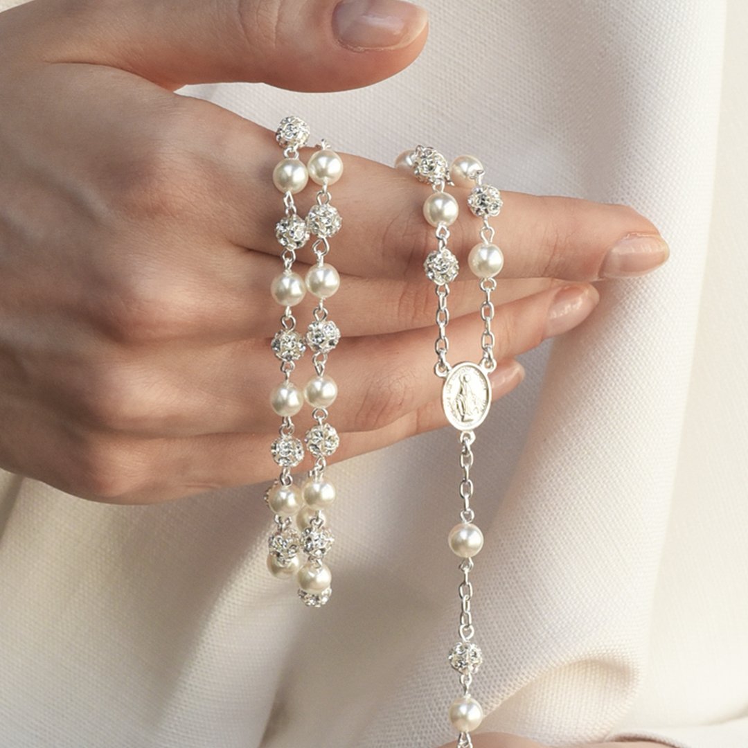 Luminous & Shiny Rosaries | Savelli Religious