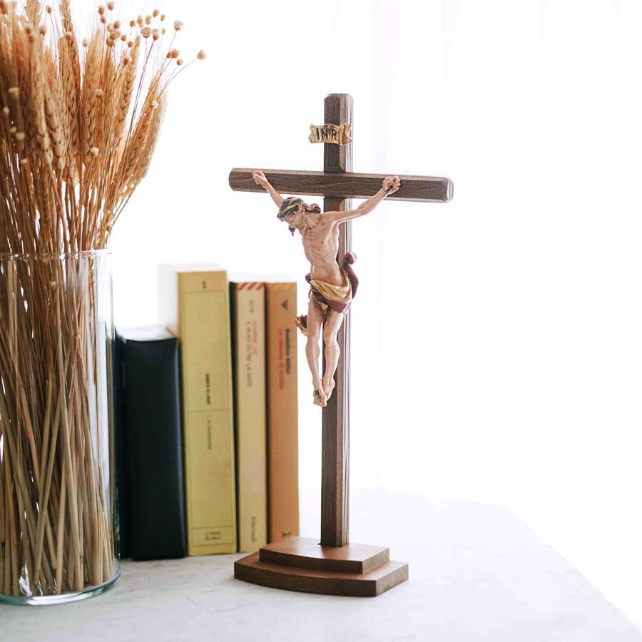 Red Drape Wood Standing Crucifix | Savelli Religious
